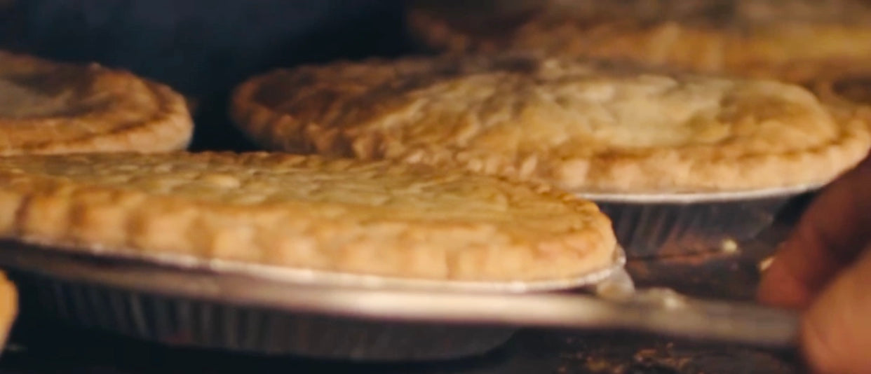 Peach Pie | Ship Nationwide | Pie Delivery - House of Pies – House of Pies Company Store